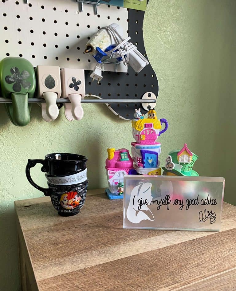 Alice in Wonderland Inspired Craft Room | Craft Room Time