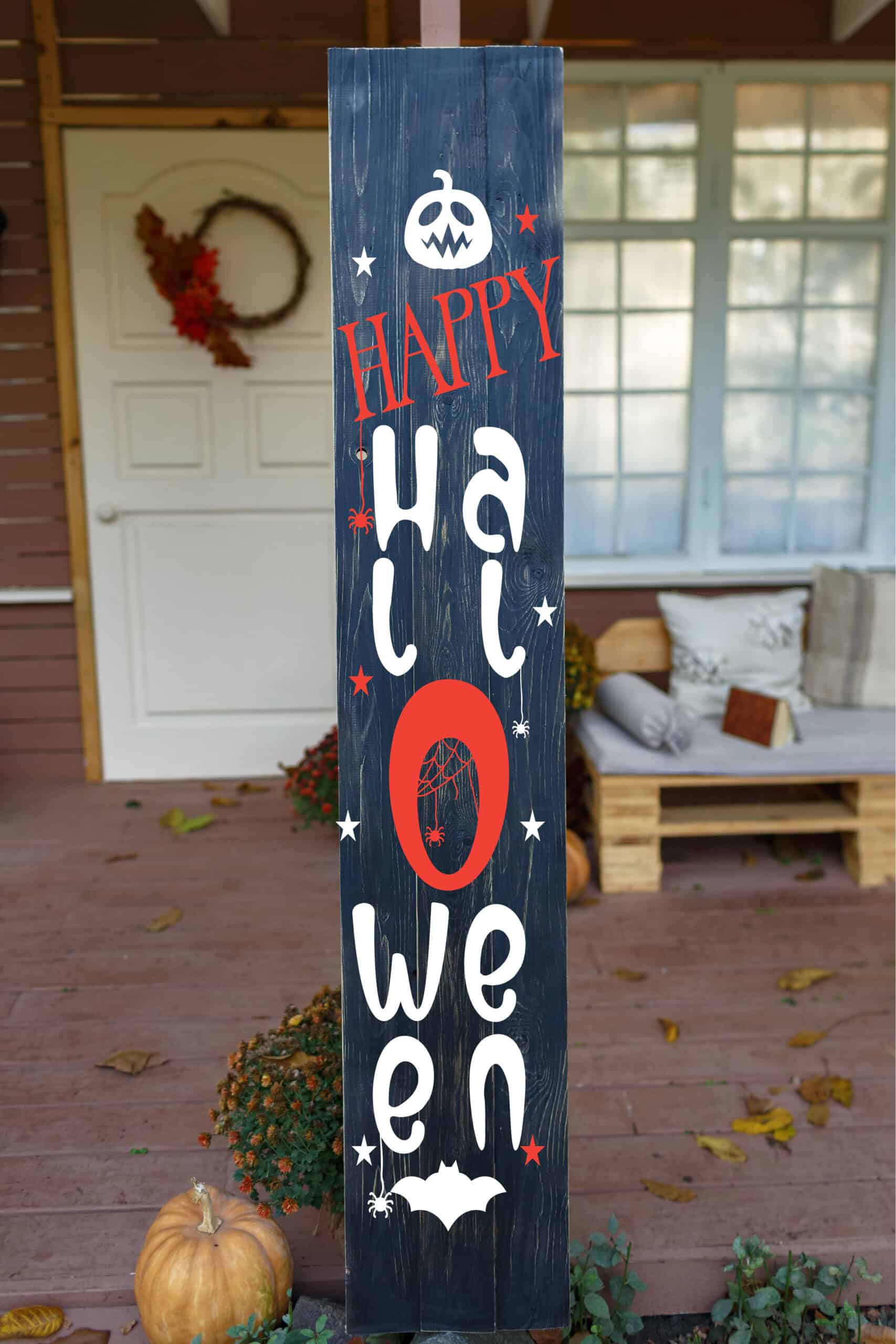 Happy Halloween Round Wood Sign | Craft Room Time
